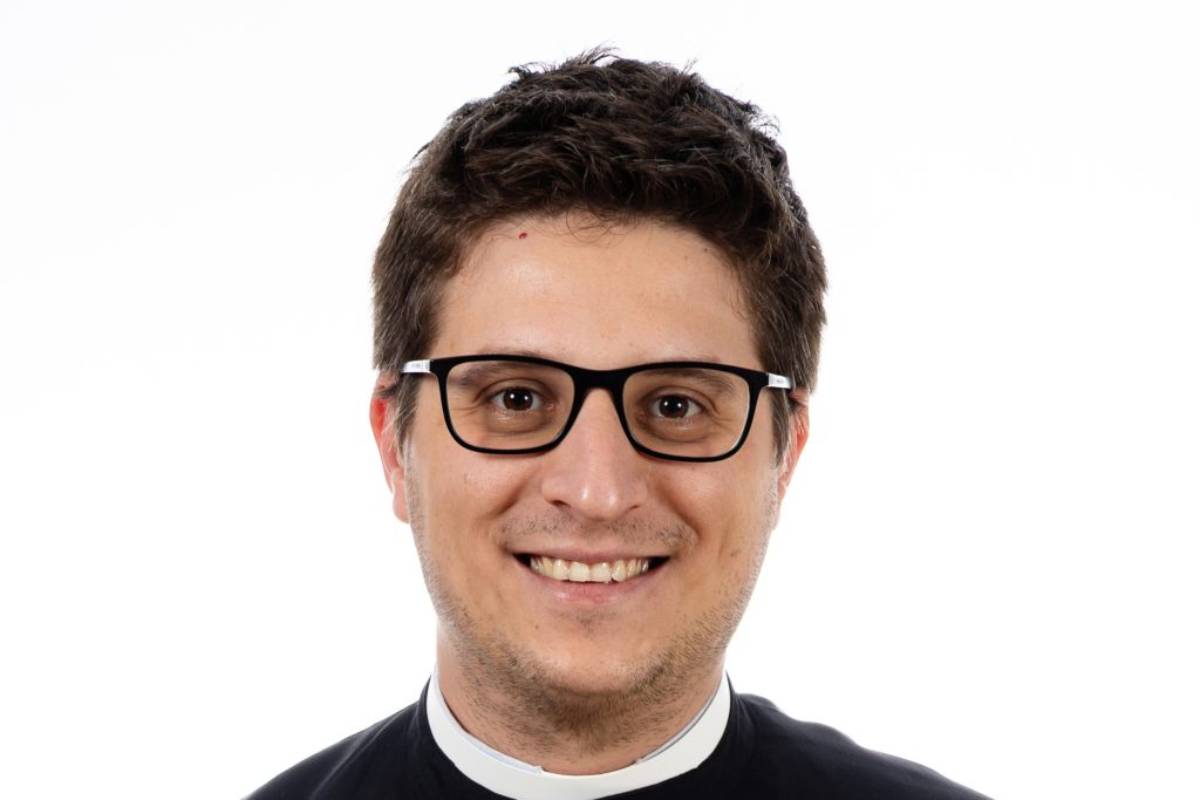 Luca, il prete-poeta: «Nella letteratura ho scoperto che l’Oltre è una ...